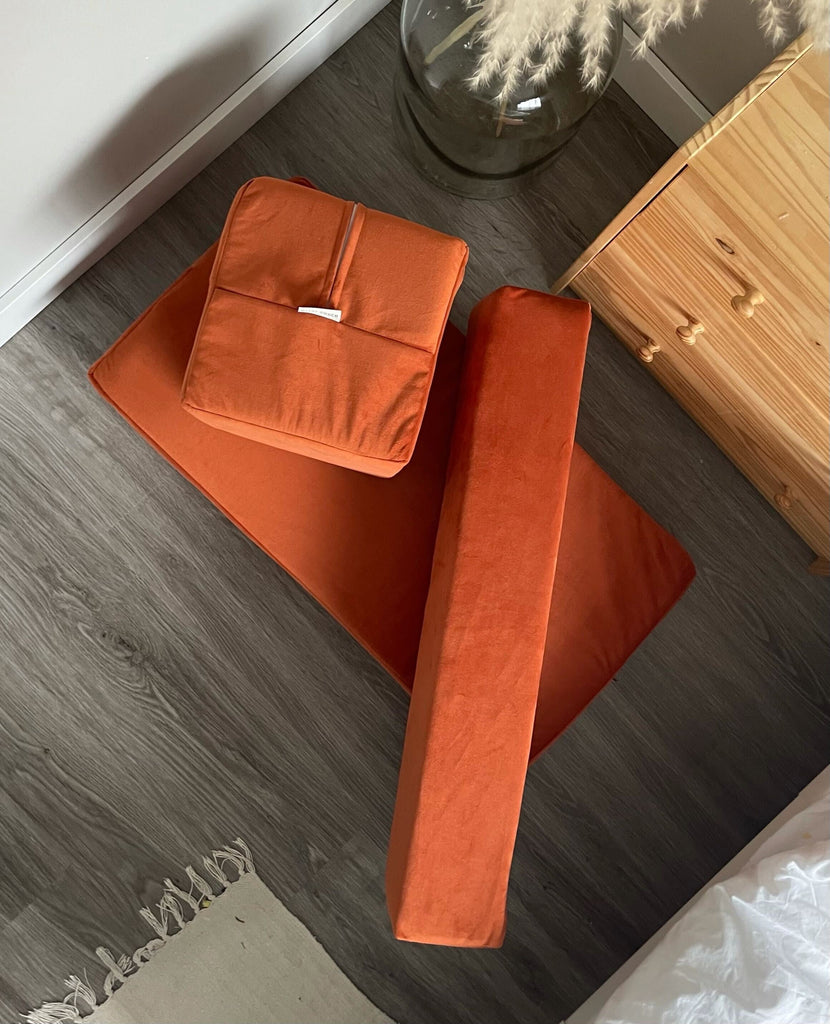 Cushy Kits – Cushy Couch