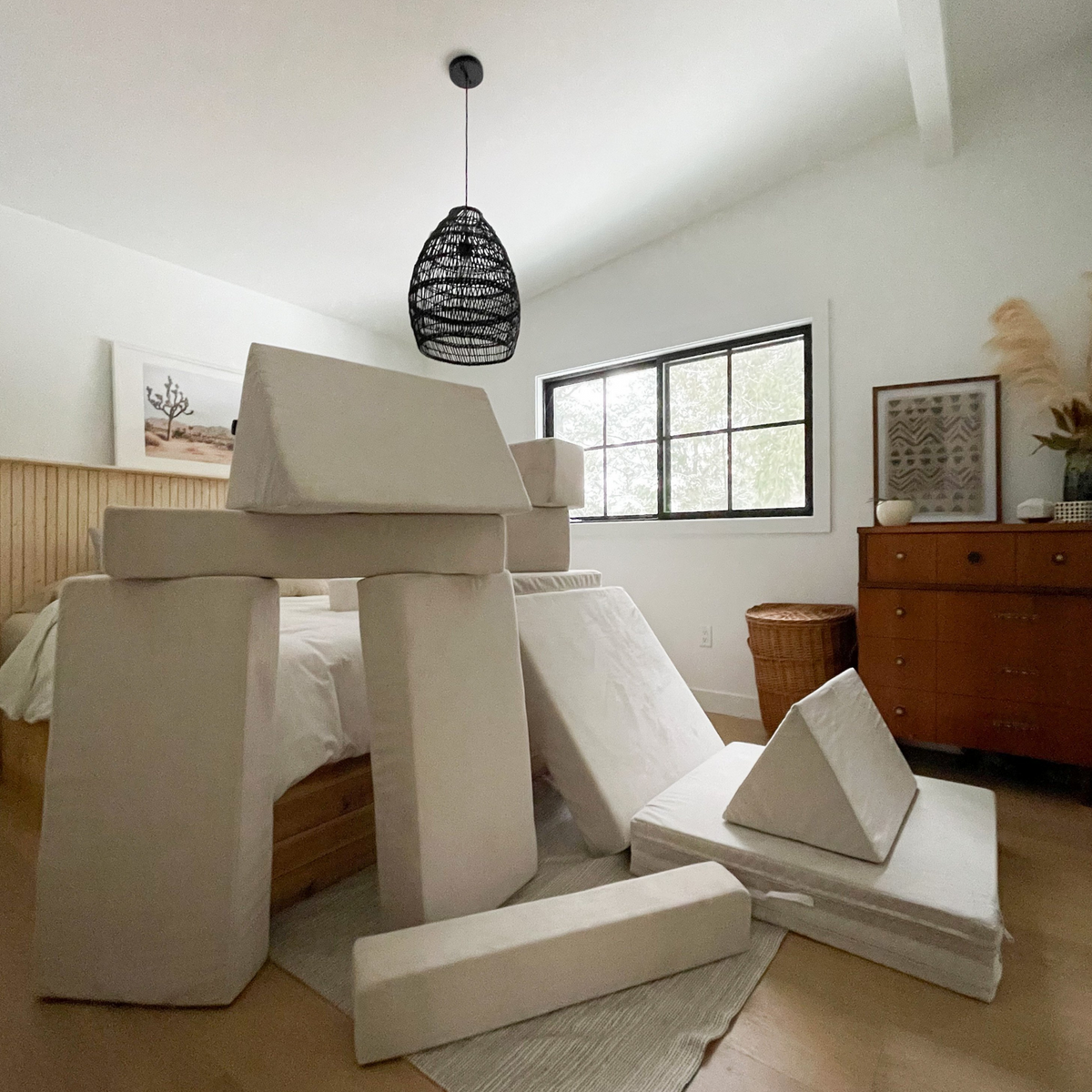 Cushy Kits – Cushy Couch